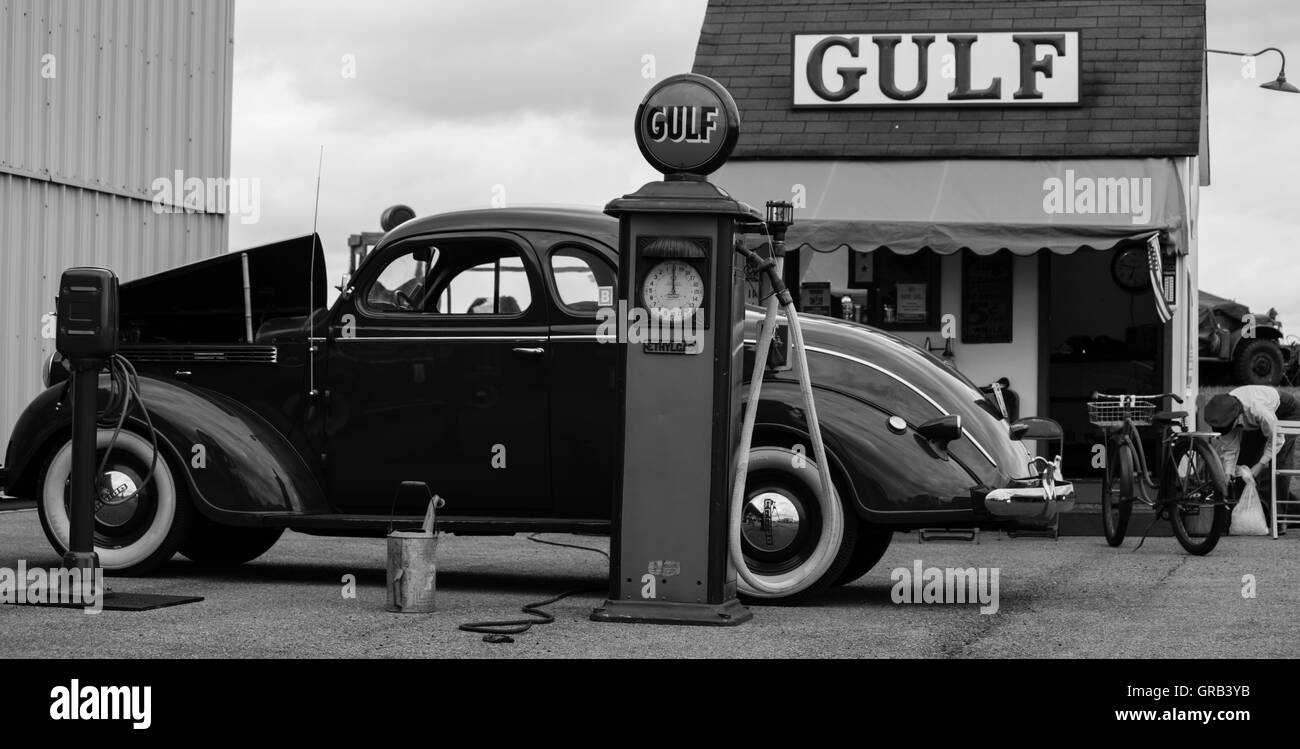 This is a WWII era Vehicle Stock Photo - Alamy