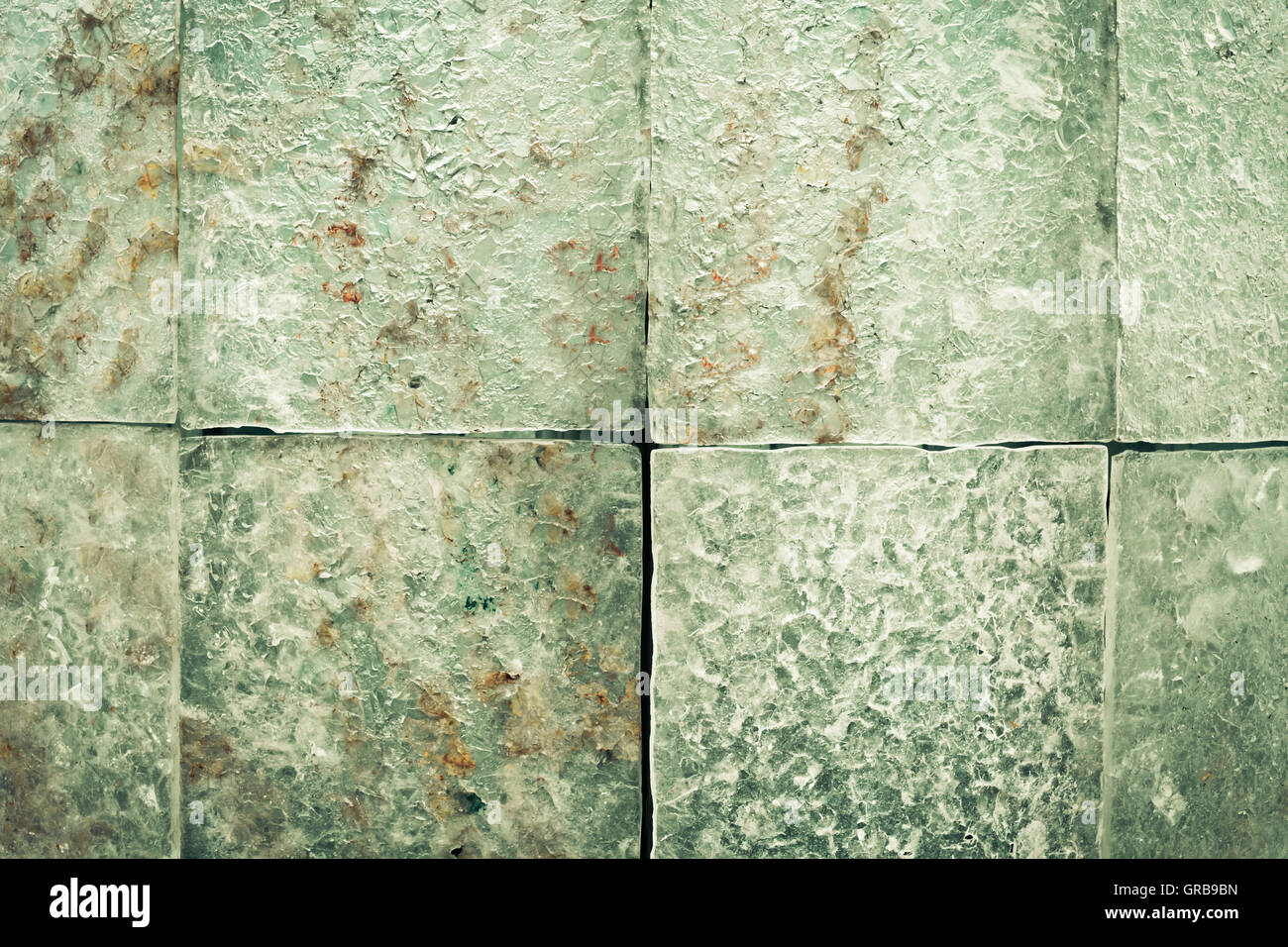 Broken wall tiles hi-res stock photography and images - Alamy