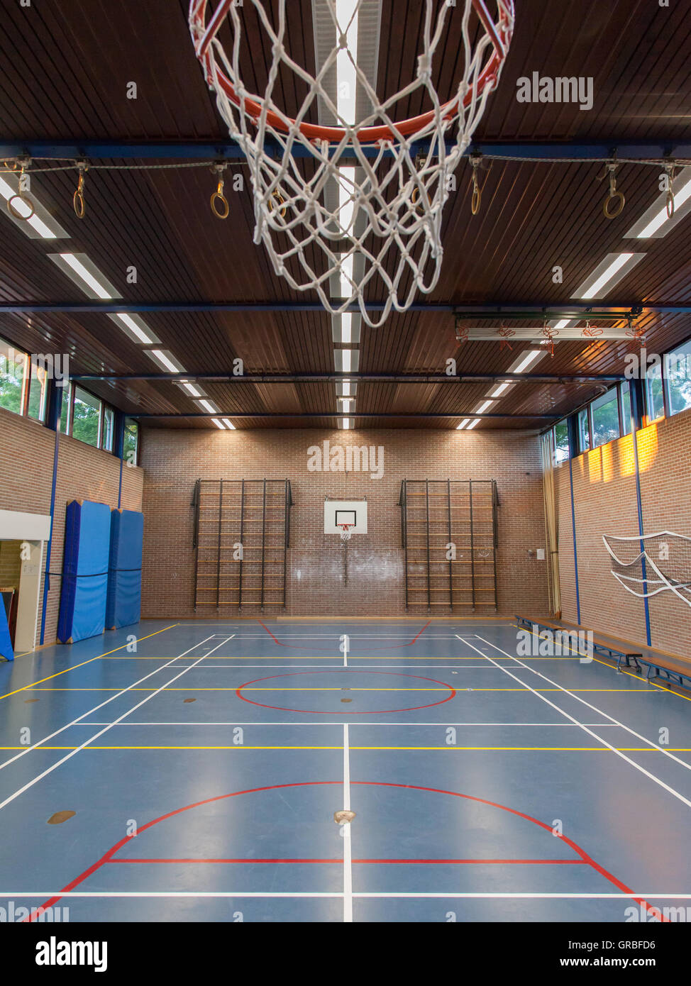 Interior of a gym at school Stock Photo - Alamy