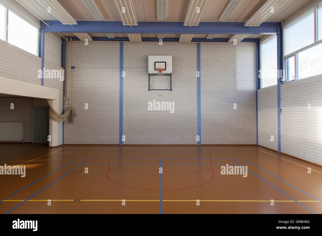 Interior of a gym at school Stock Photo - Alamy