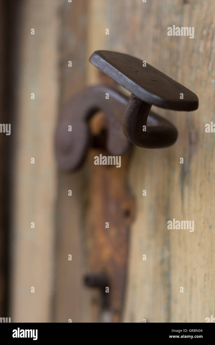 Old Rusty Door Handle Stock Photo - Alamy