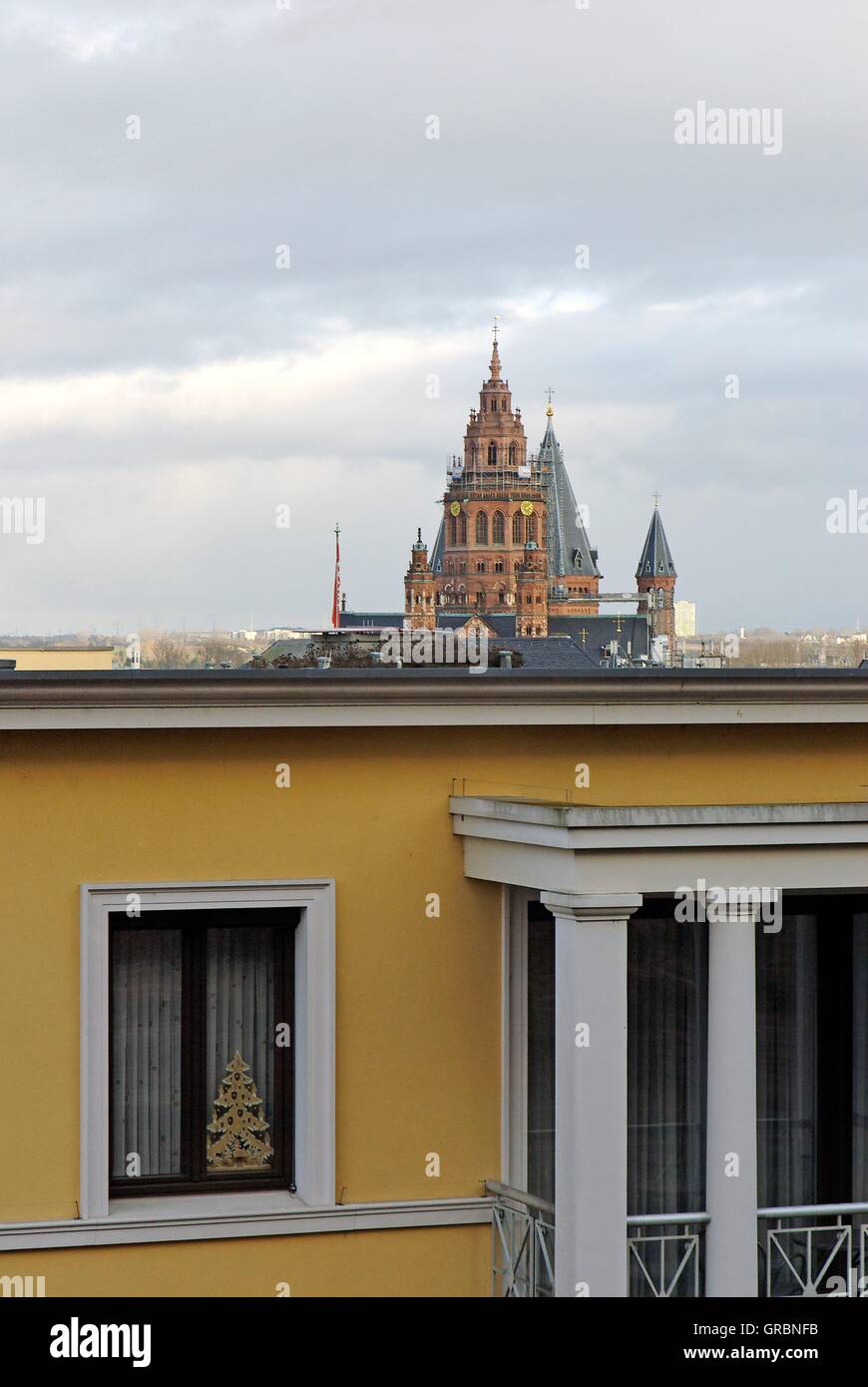 Mainz cathedral hi-res stock photography and images - Alamy