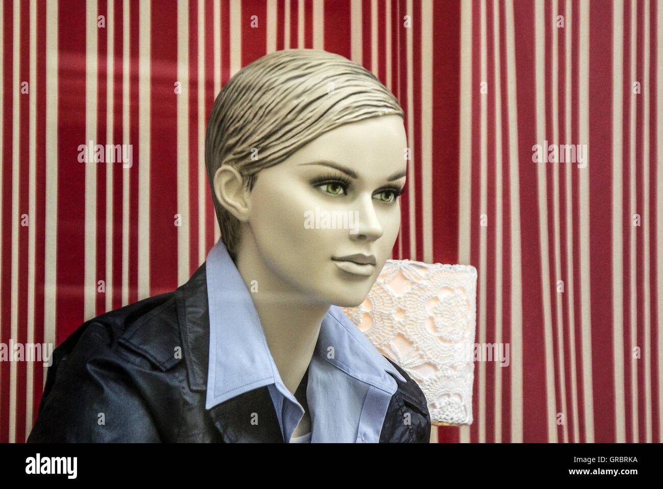 Dummy buildings hi-res stock photography and images - Alamy