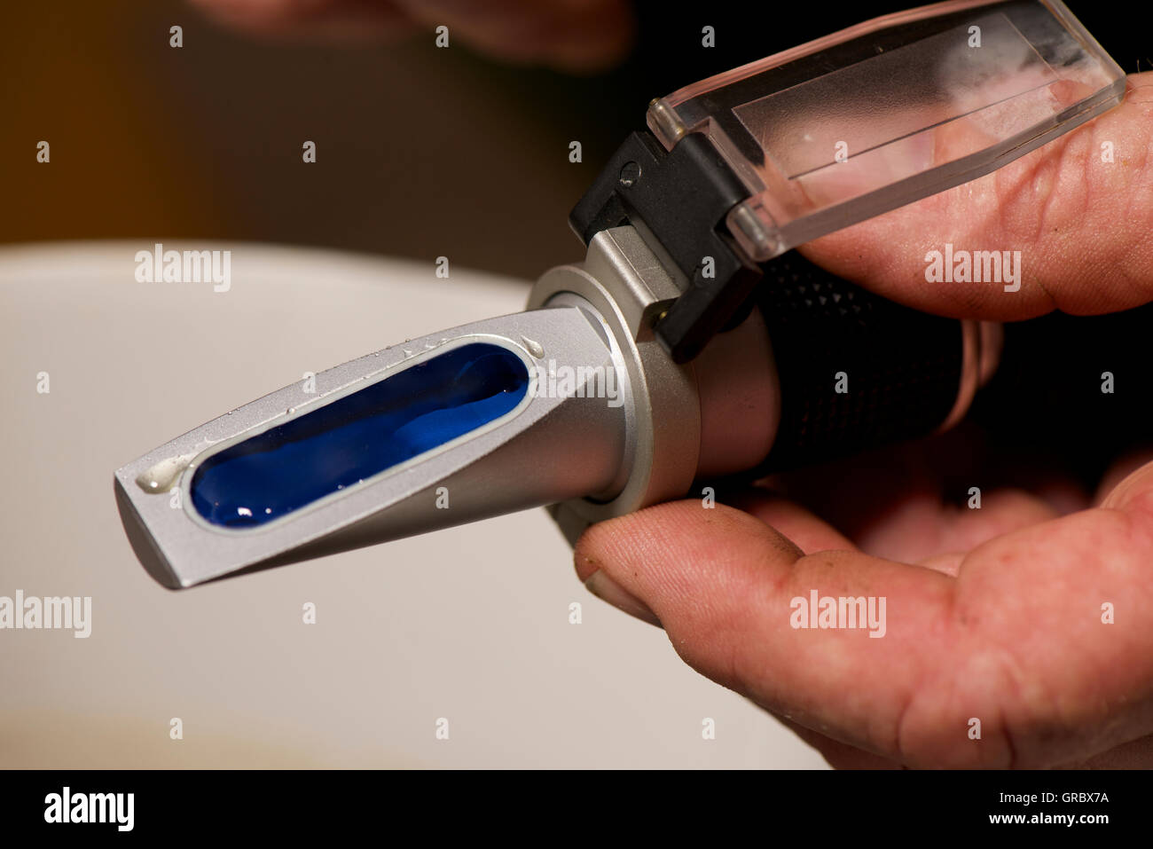 Refractometer hi-res stock photography and images - Alamy