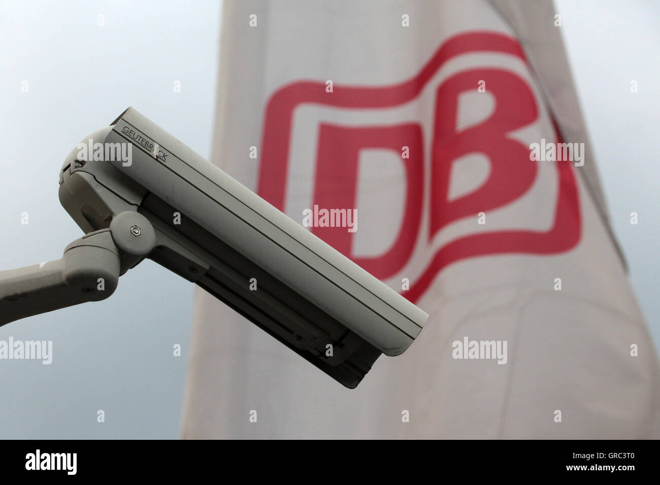 Mobile video surveillance police hi-res stock photography and images ...