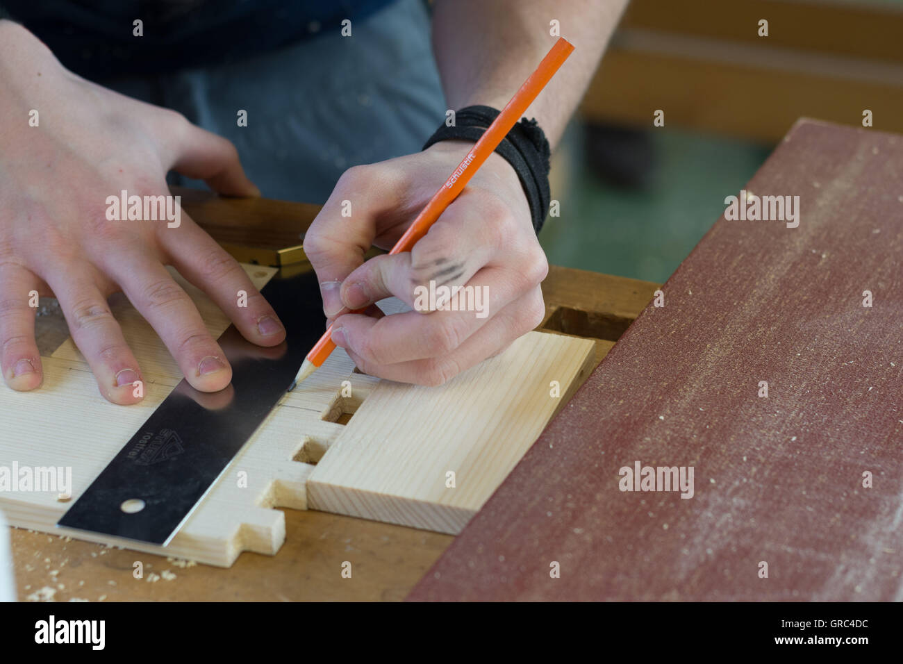 Workbench carpentry stop hi-res stock photography and images - Alamy