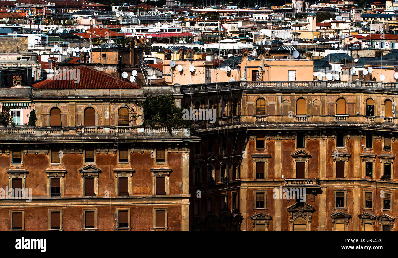 Rom' hi-res stock photography and images - Alamy