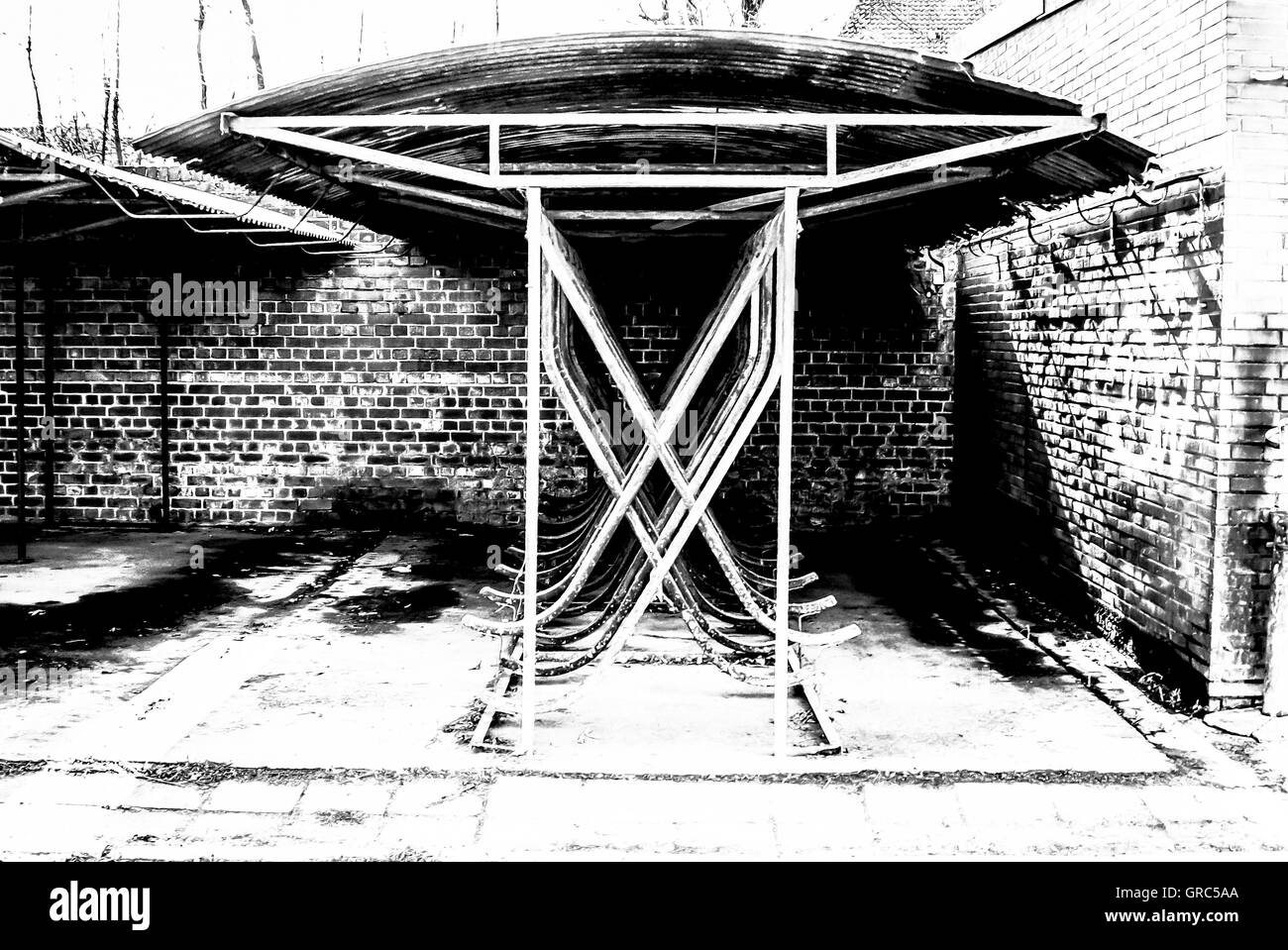 Covered bike racks hi-res stock photography and images - Alamy