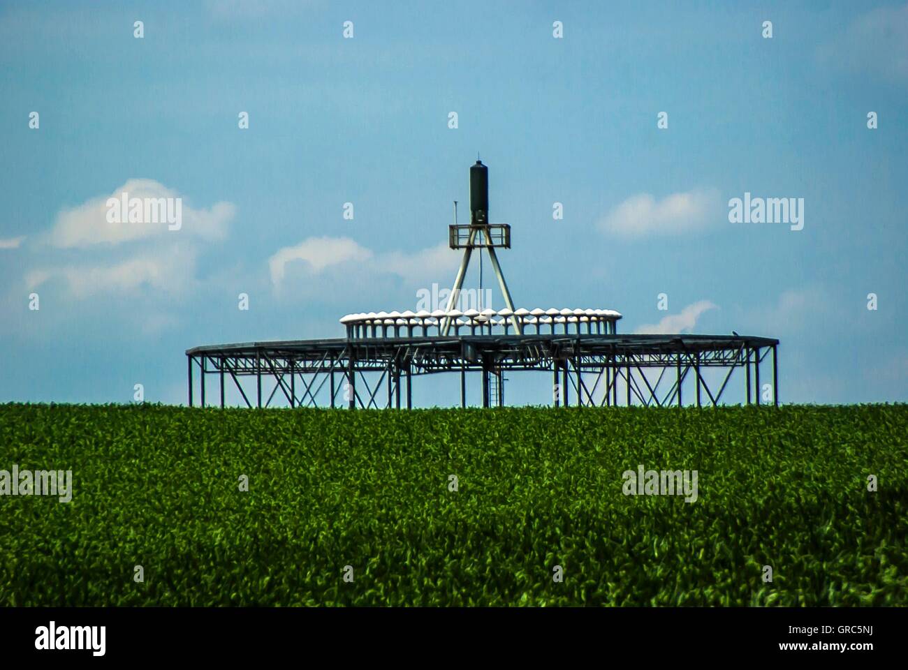 Rotating sign hi-res stock photography and images - Alamy