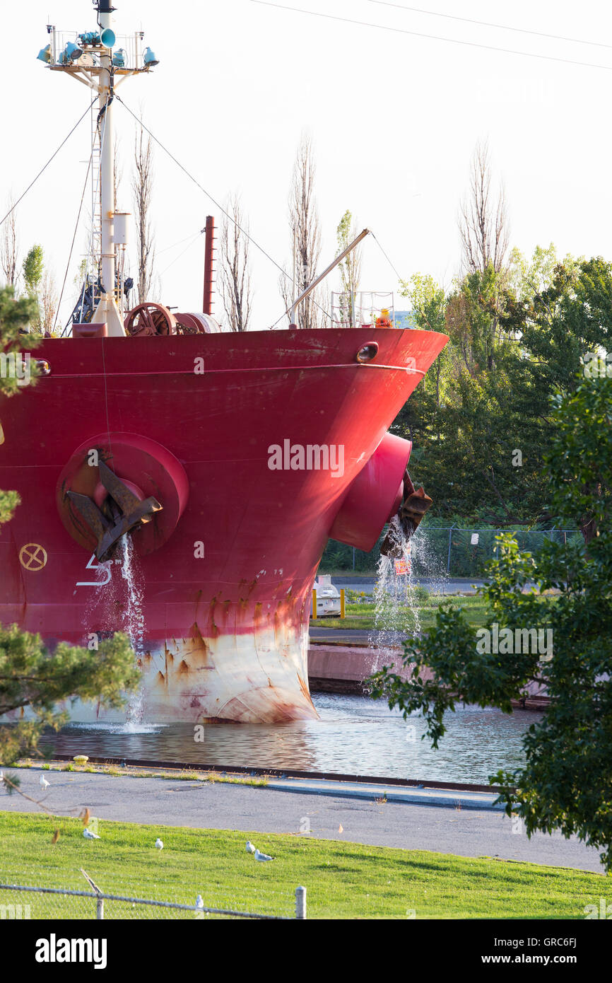 Container Ship at Montreal port Stock Photo - Alamy