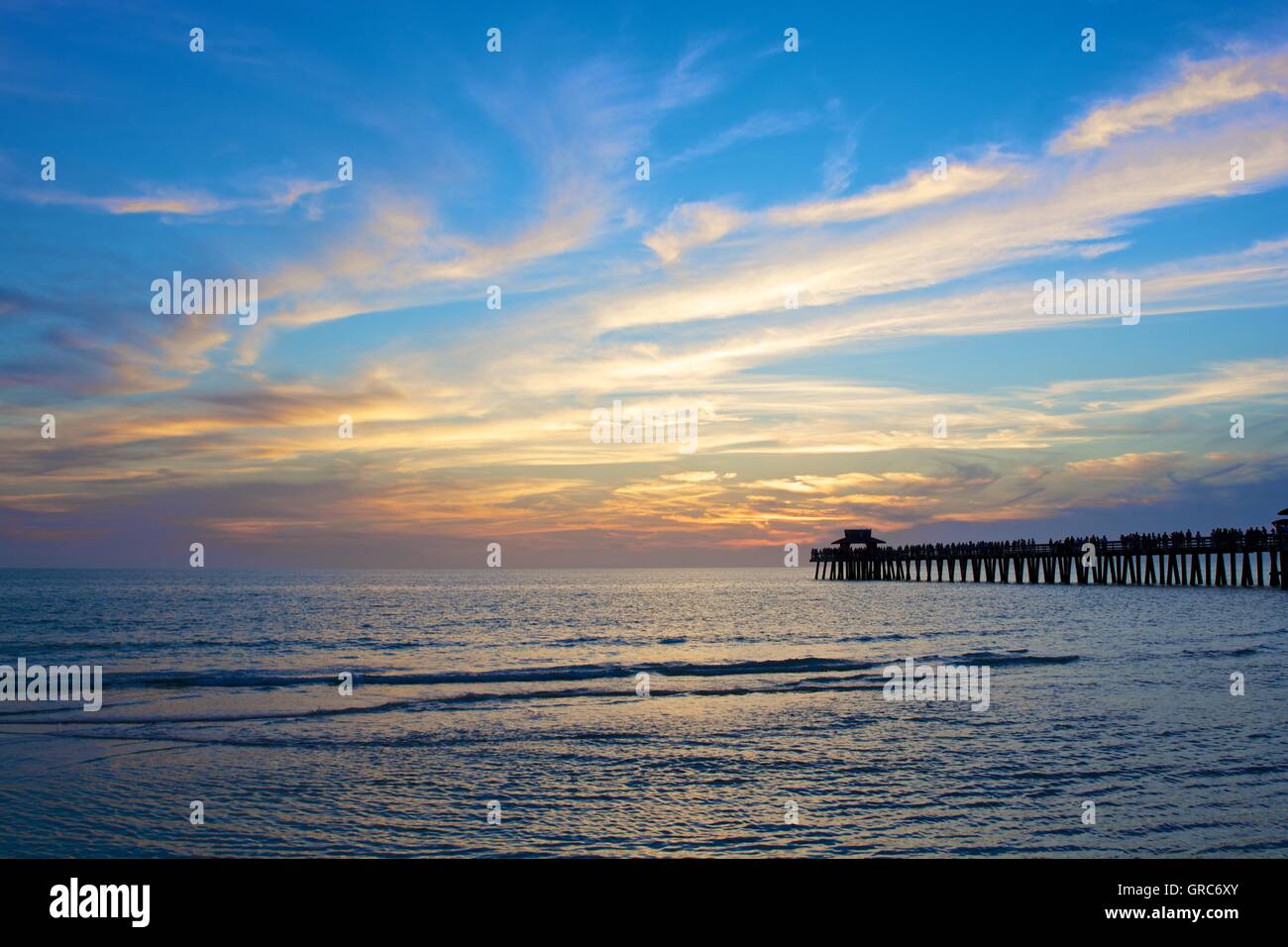 Sunset At Naples Pier In Florida Stock Photo - Alamy
