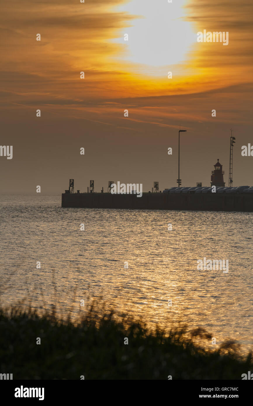 Western structures hi-res stock photography and images - Alamy