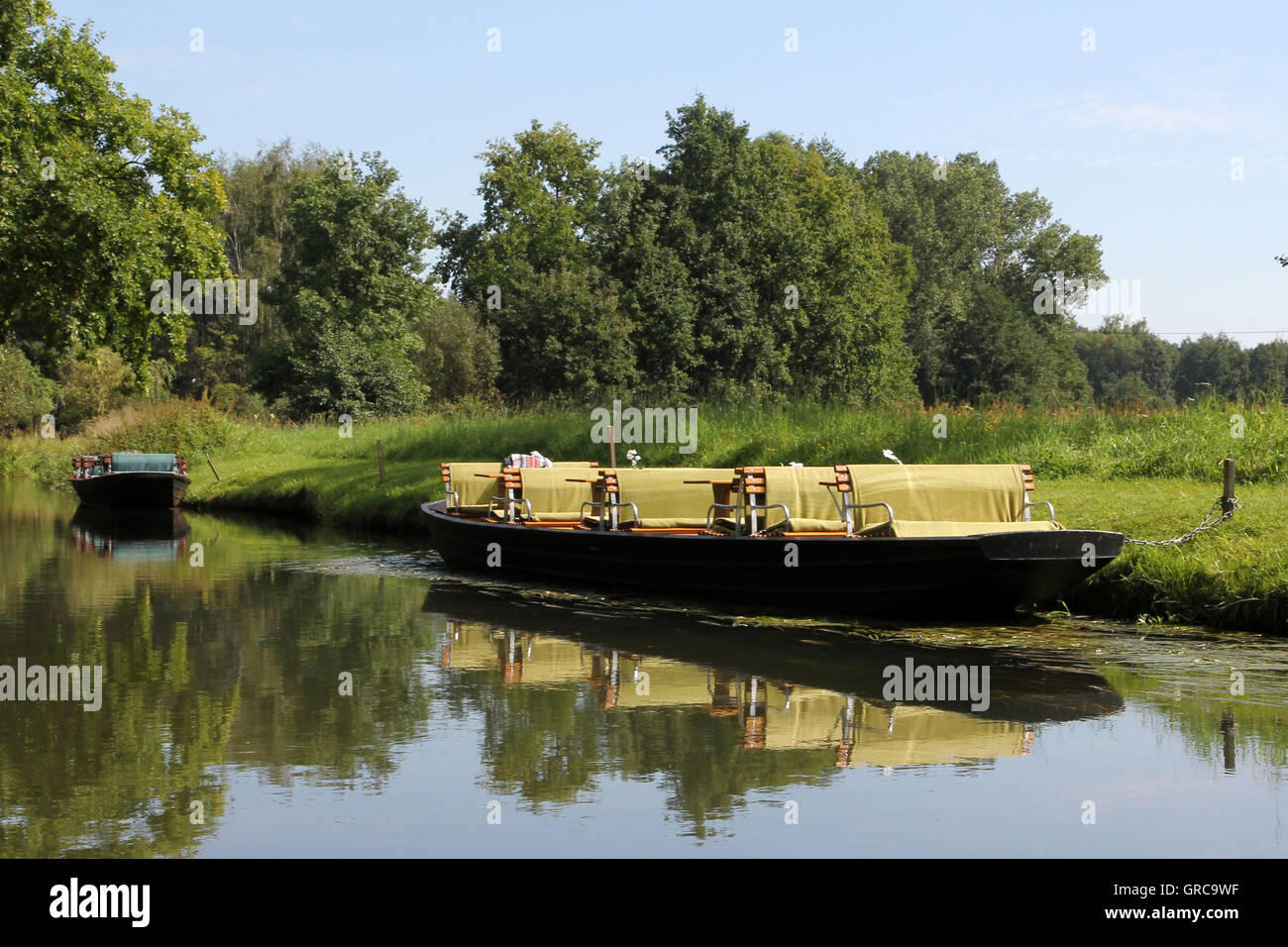 Spree canal hi-res stock photography and images - Alamy