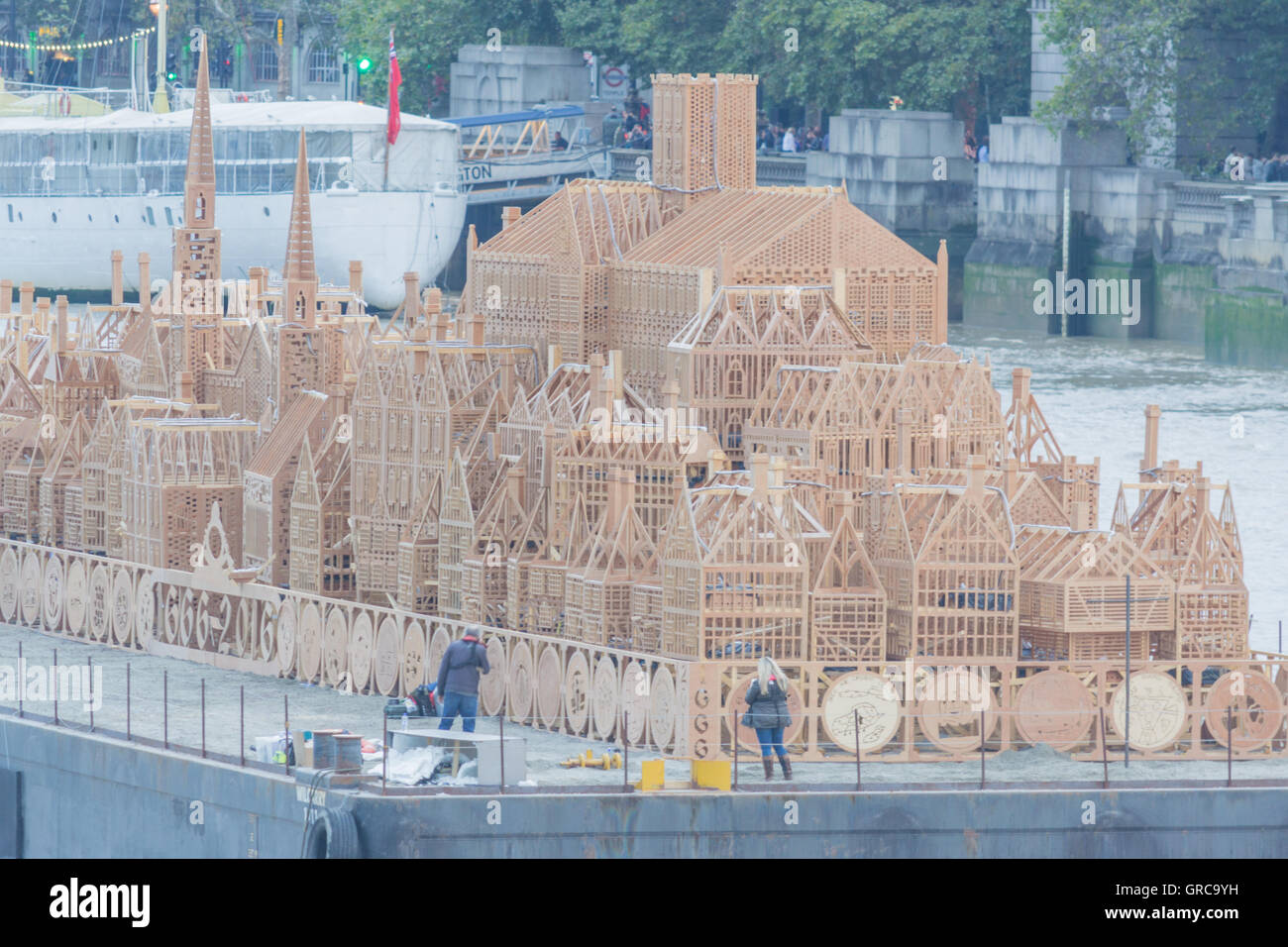 1666 london hi-res stock photography and images - Alamy