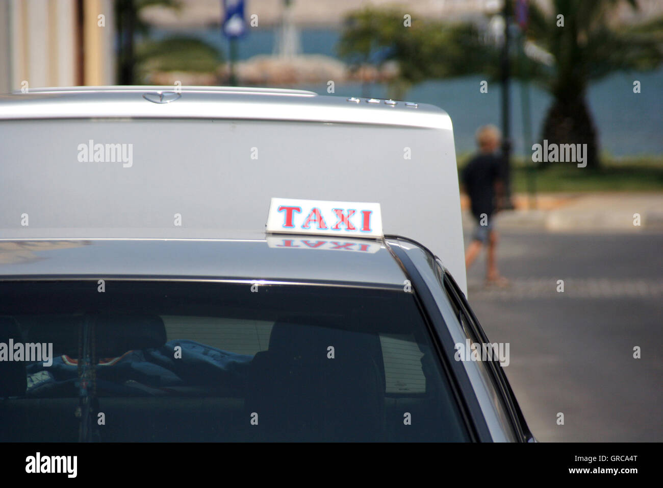 Taxi signboard hi-res stock photography and images - Alamy