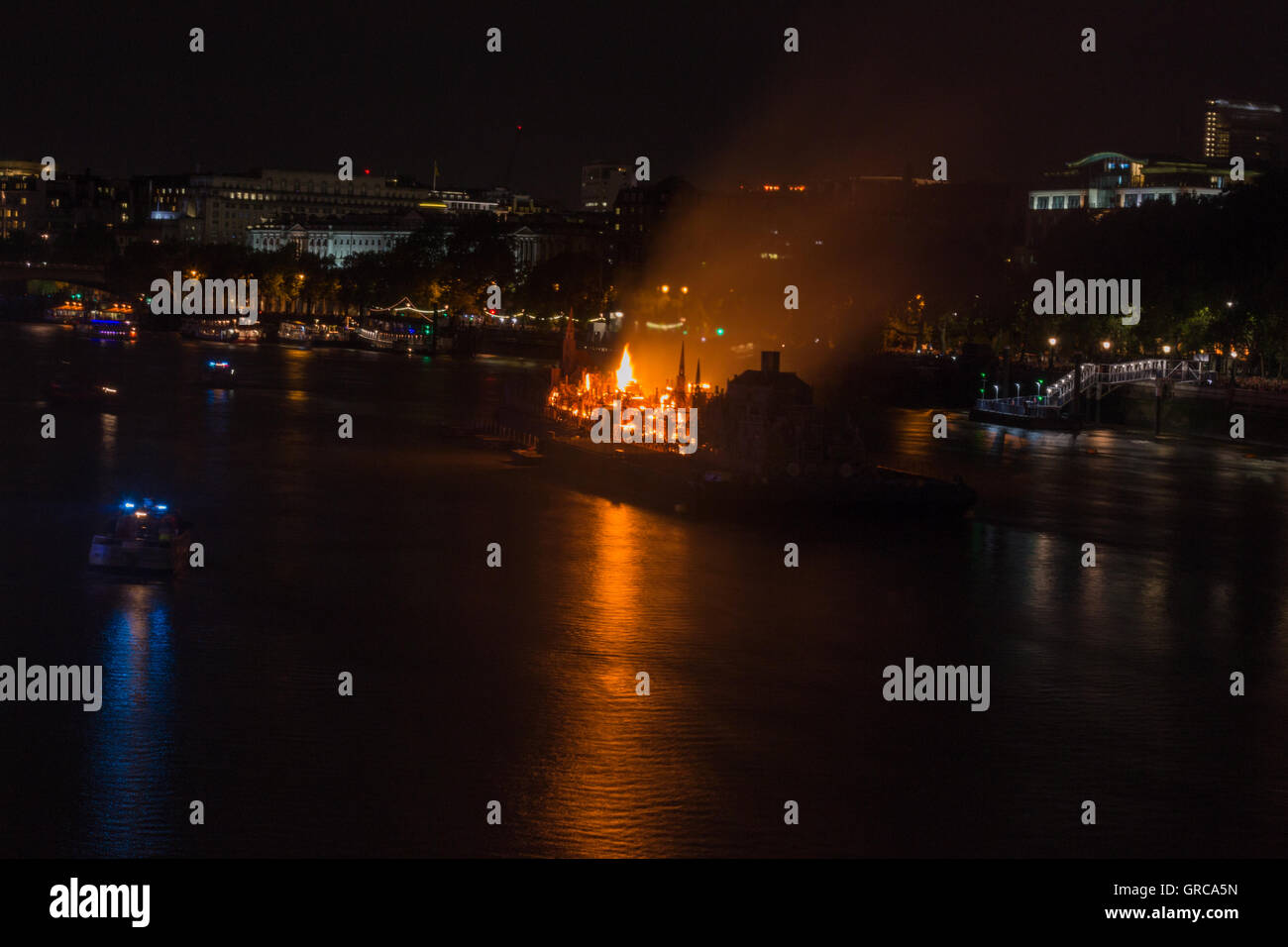 Fire london 2016 hi-res stock photography and images - Alamy