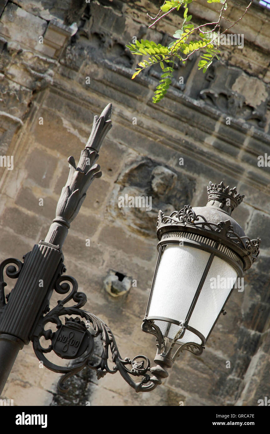 Electrical lanterns hi-res stock photography and images - Alamy