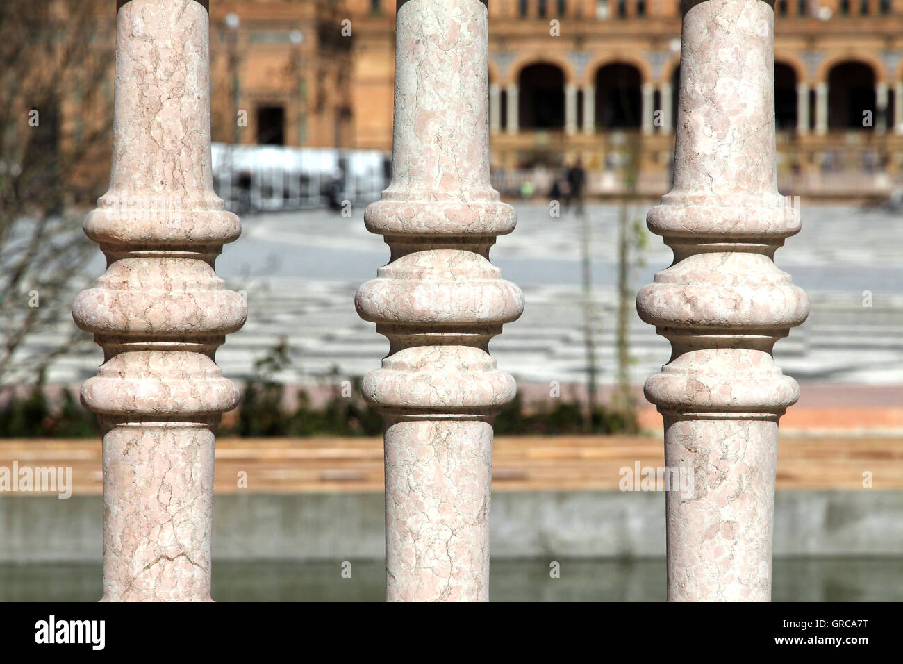 Columns railing architecture history hi-res stock photography and ...