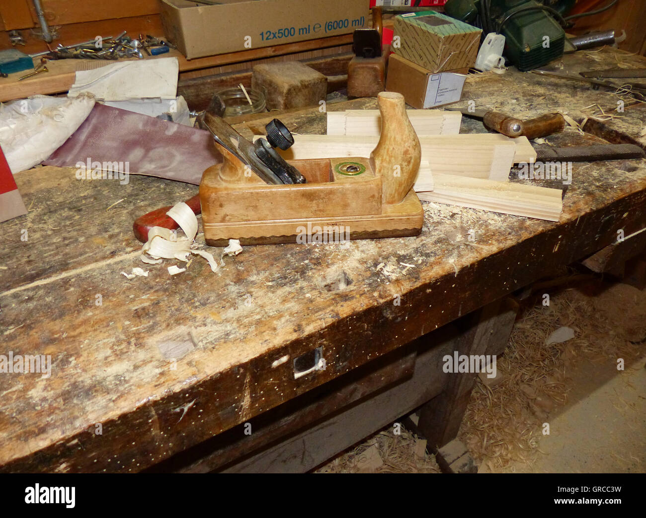 Carpenters workbench hi-res stock photography and images - Alamy