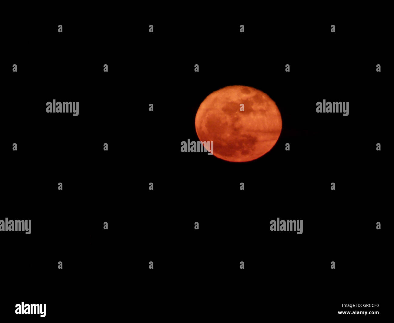 Blood Moon, Red Moon In March 2011 Stock Photo - Alamy