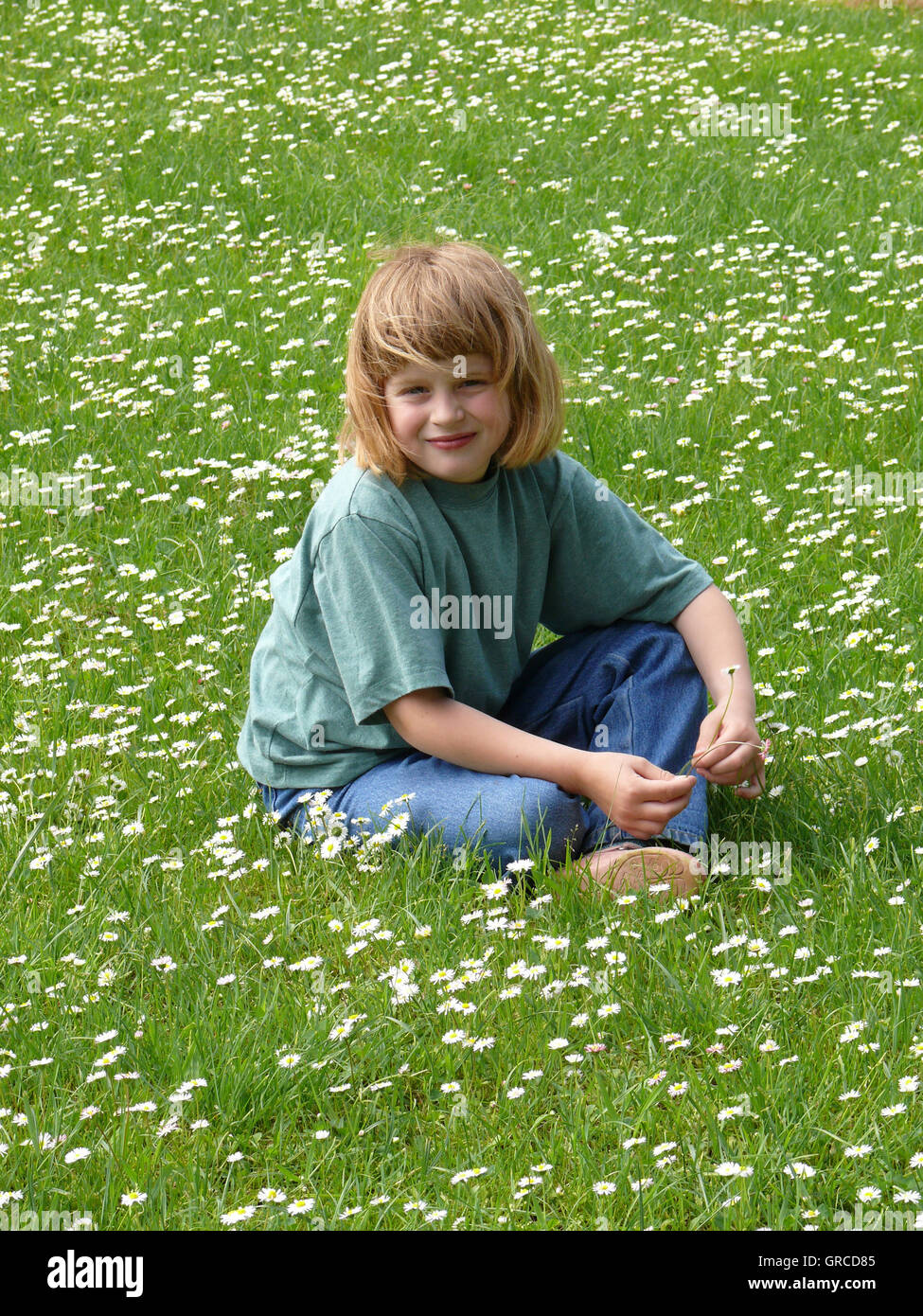 Female sitting on a blossom hi-res stock photography and images - Alamy