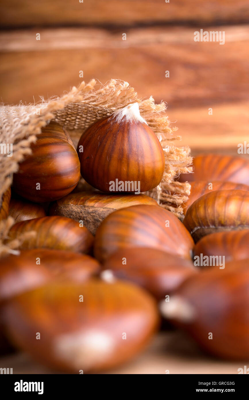 Bag of chestnuts hi-res stock photography and images - Alamy