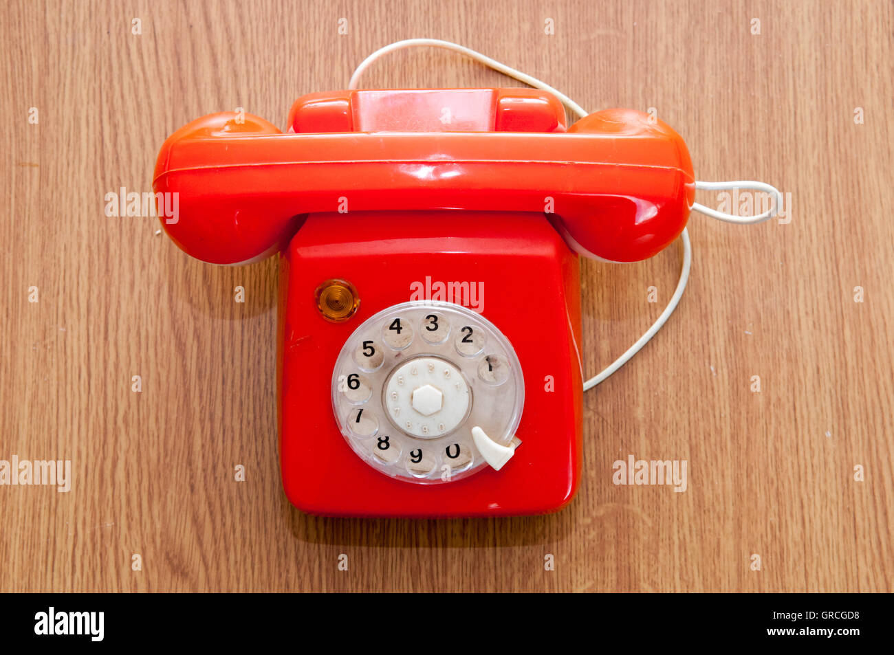 Vintage telephone table hi-res stock photography and images - Alamy