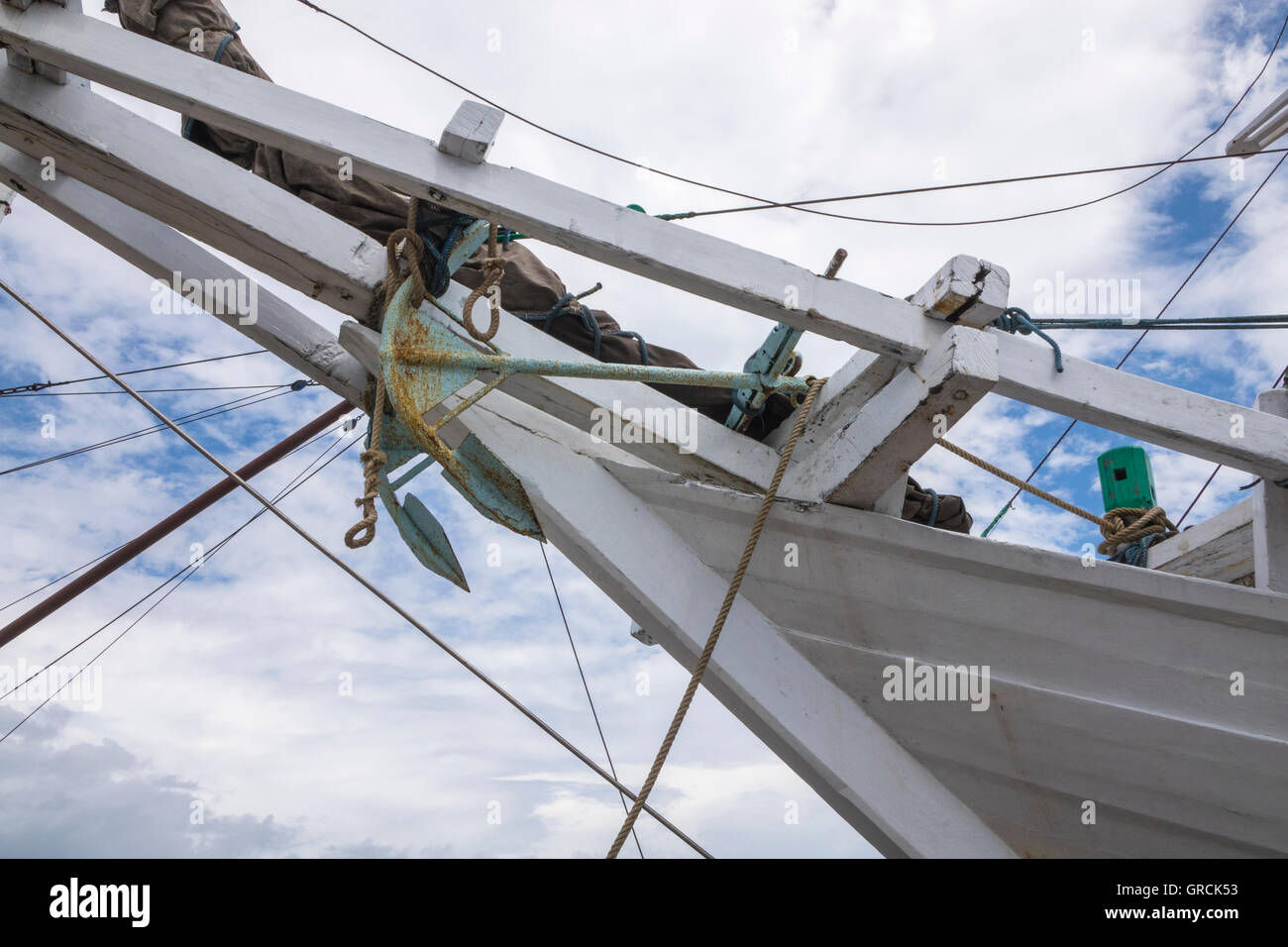 Heck Of A White Sailing Vessel With Raised Anchor, Low Angle Shot ...