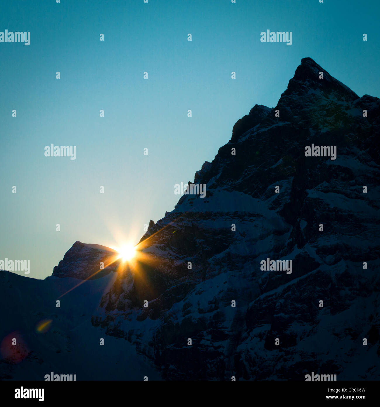 Rising to mountain hi-res stock photography and images - Alamy