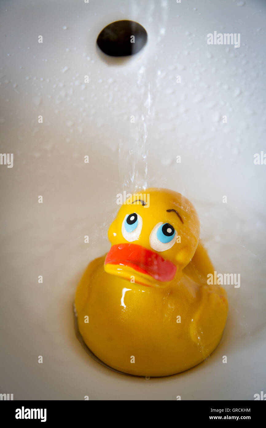 Products under water hi-res stock photography and images - Alamy