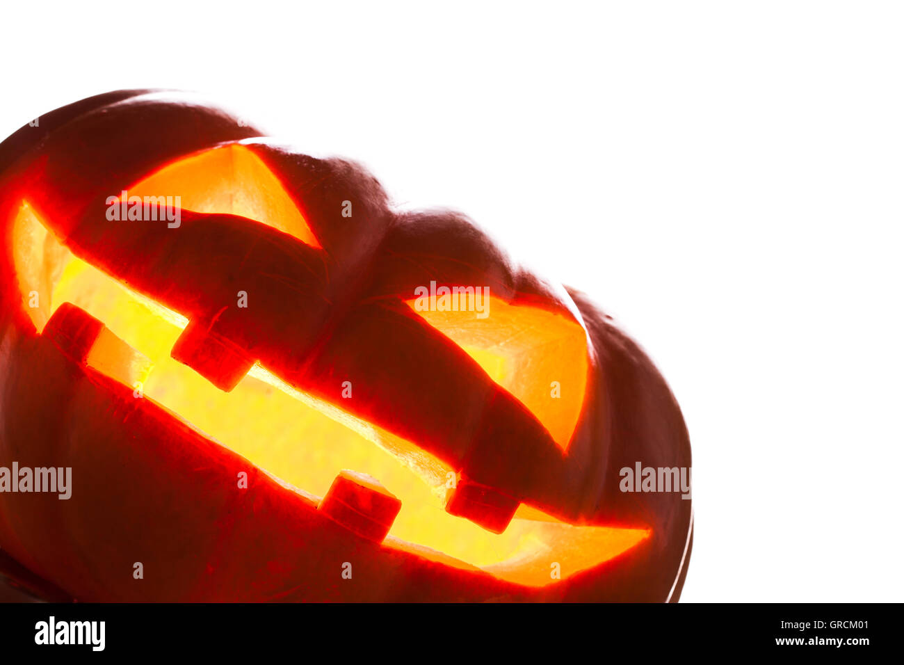 Single Halloween pumpkin. Scary Jack O'Lantern face Stock Photo - Alamy