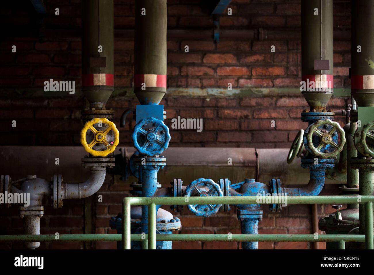 Industrial Plant With Pipes Stock Photo - Alamy