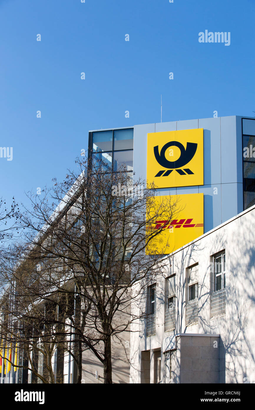 German Post Dhl High Resolution Stock Photography and Images - Alamy