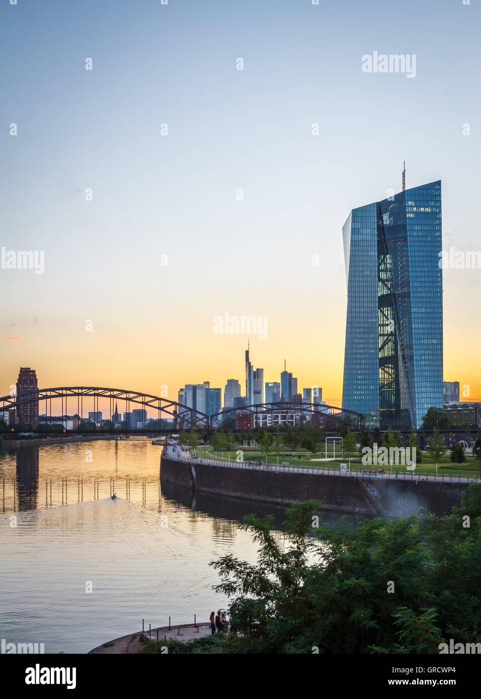 Europaische zentralbank ezb building hi-res stock photography and ...