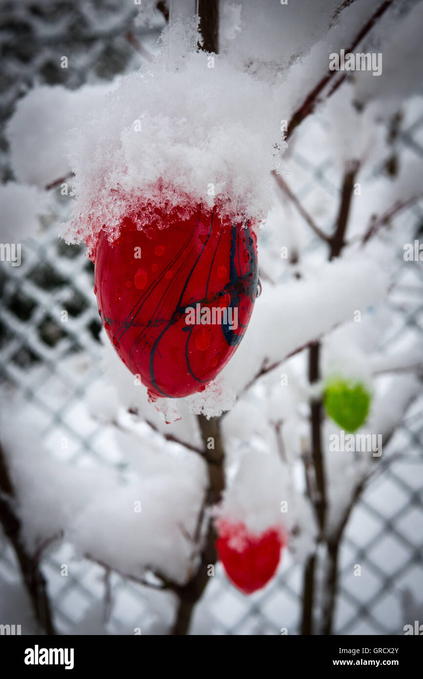 Snow At Easter Stock Photo - Alamy