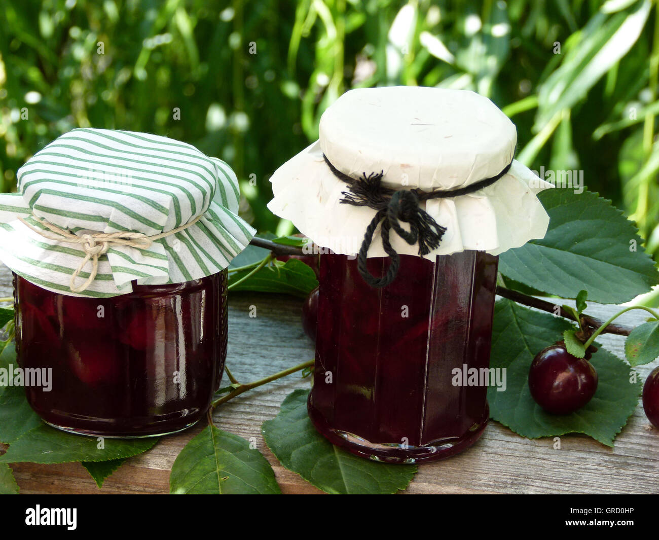 Dark cherry jam hi-res stock photography and images - Alamy