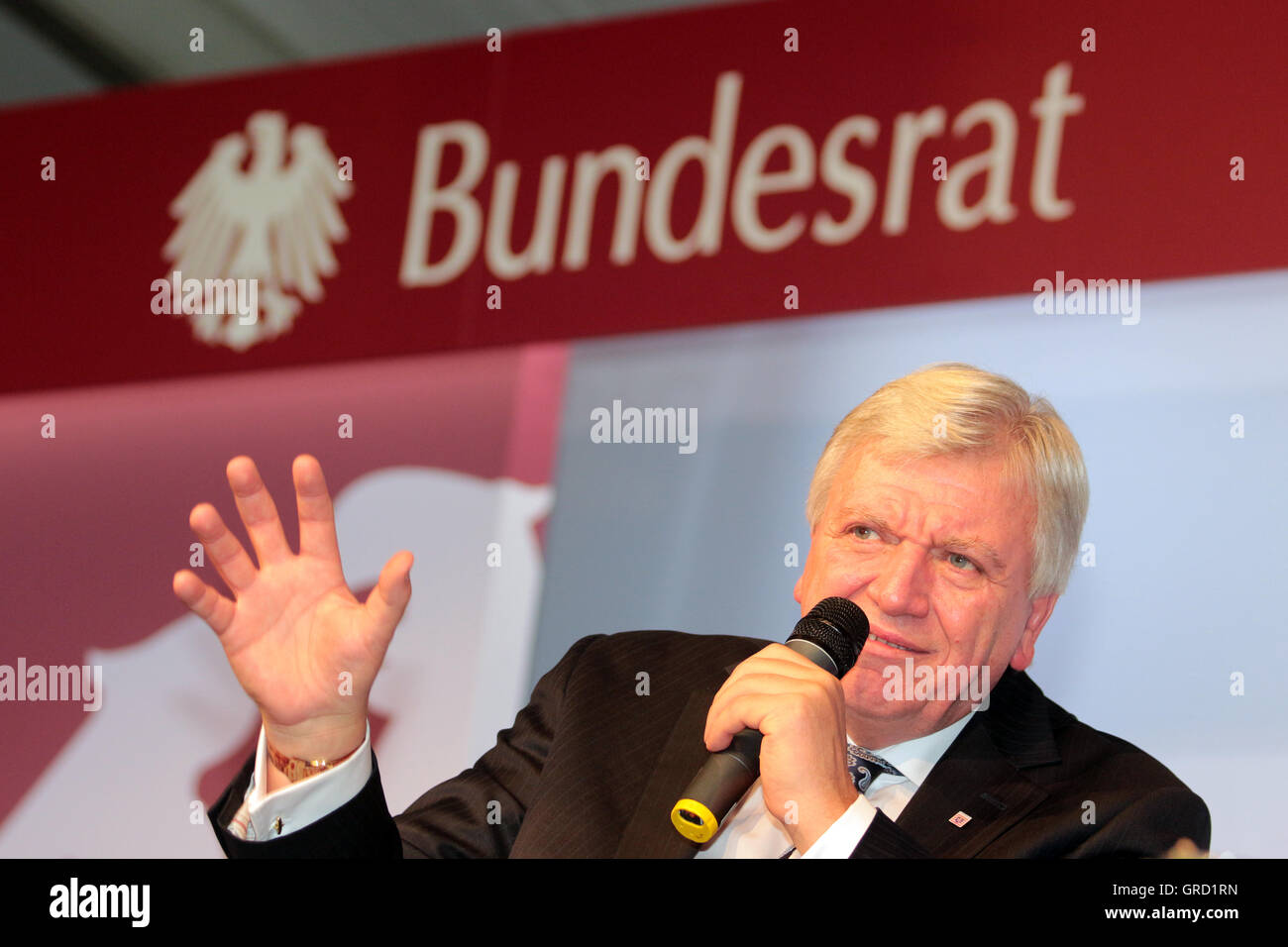 Prime Minister Hessen Volker Bouffier Stock Photo - Alamy