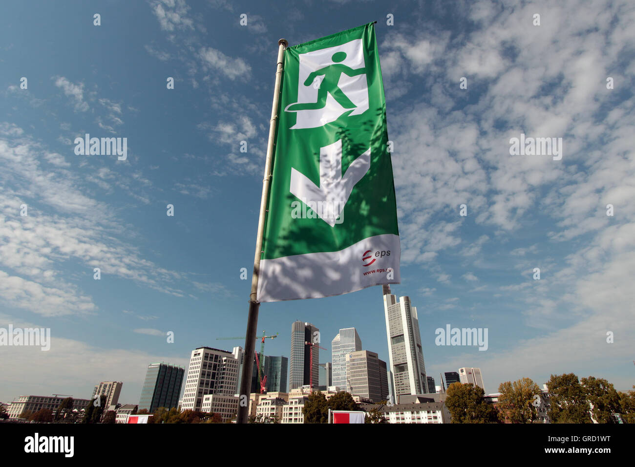 German exit sign hi-res stock photography and images - Alamy