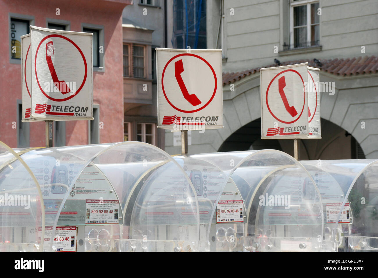 Telecom italia logo hi-res stock photography and images - Alamy