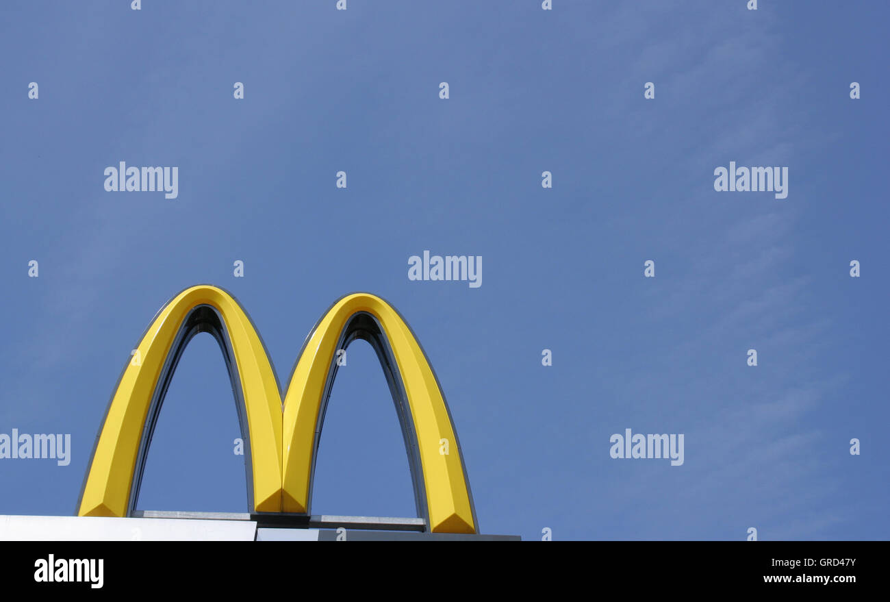 Mc Donald Logo Stock Photo - Alamy