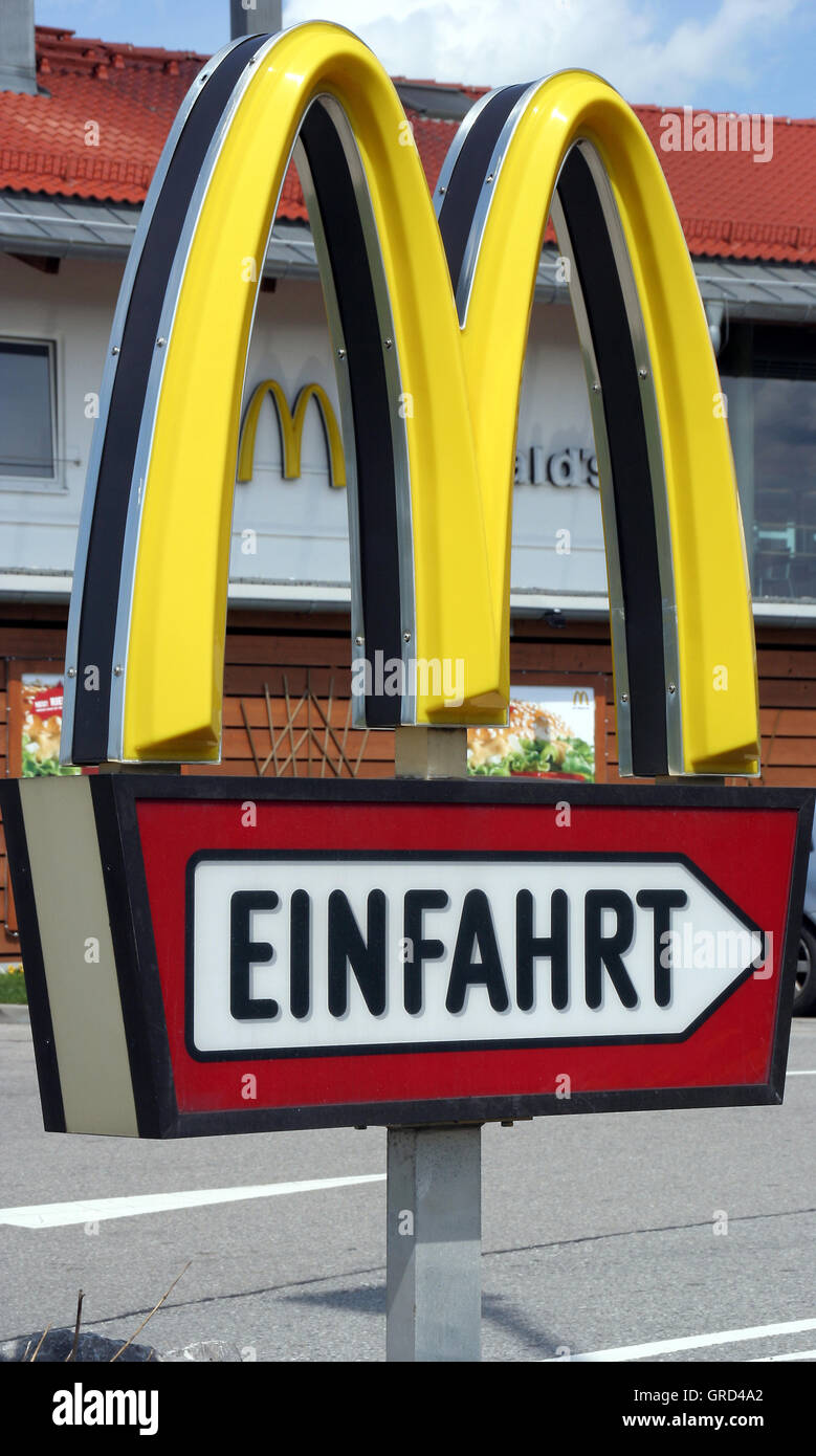 Mc Donald Logo Stock Photo - Alamy