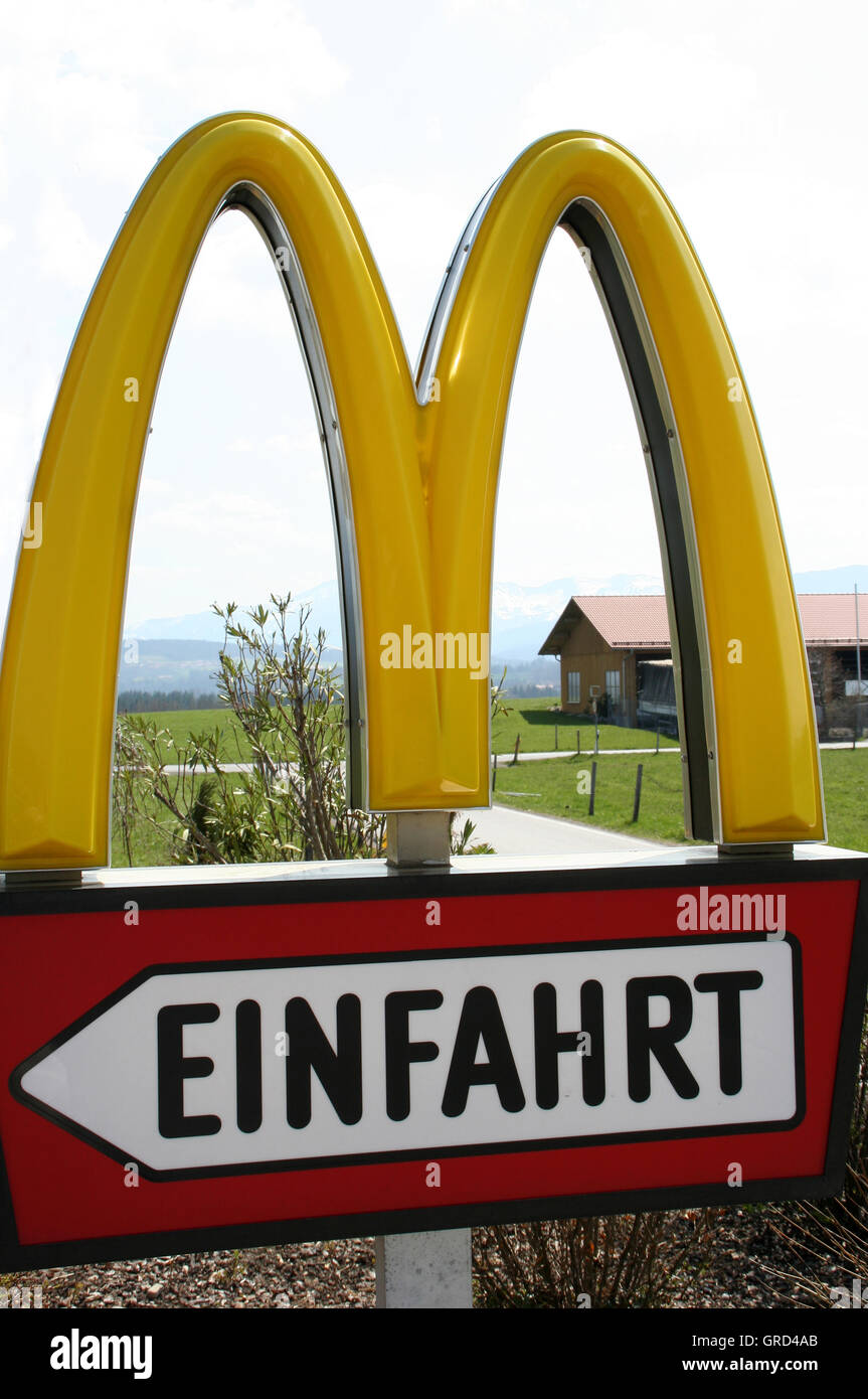 Mc Donald Logo Stock Photo - Alamy