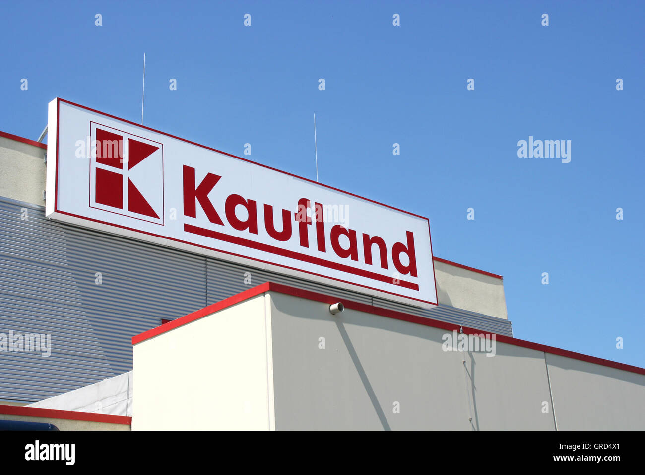 Kaufland logo hi-res stock photography and images - Alamy