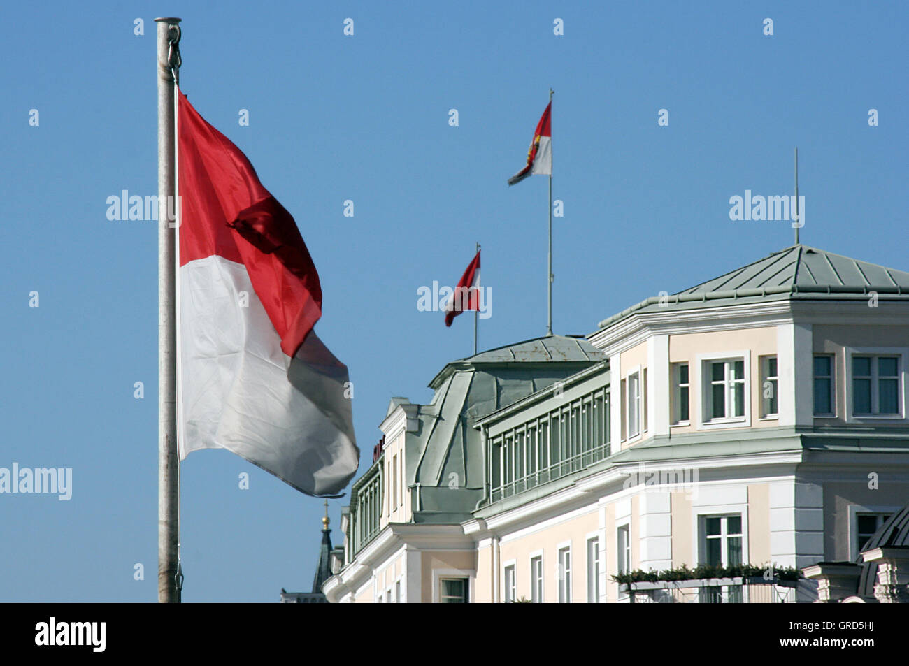 Austrian flags hi-res stock photography and images - Alamy