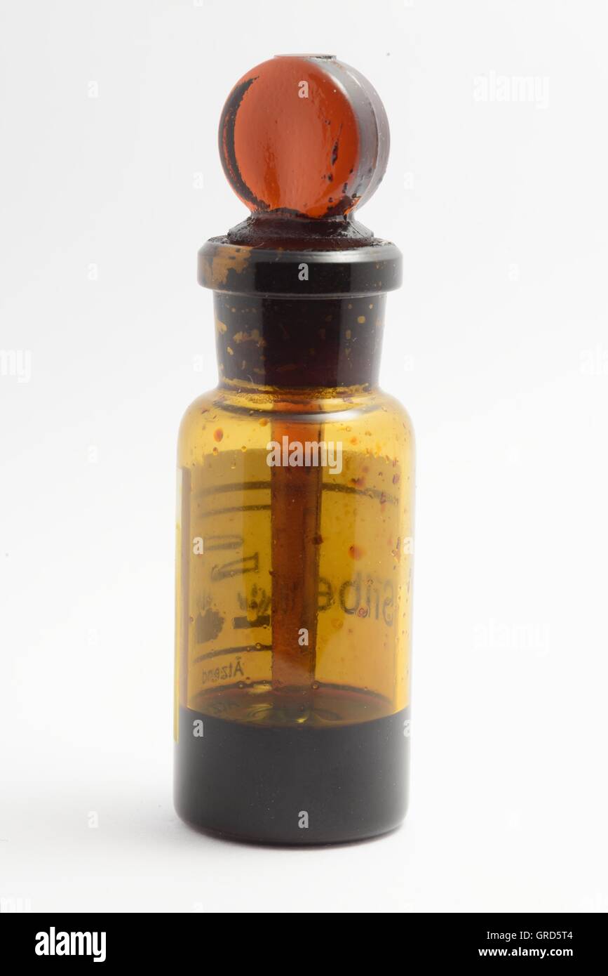 Chemieflasche hi-res stock photography and images - Alamy