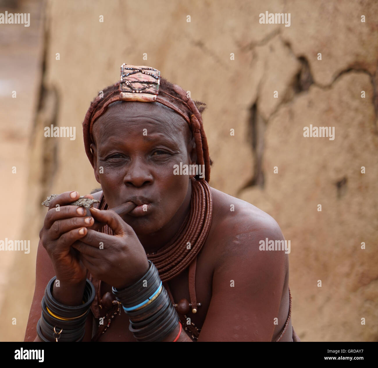 Female pipe hi-res stock photography and images - Alamy