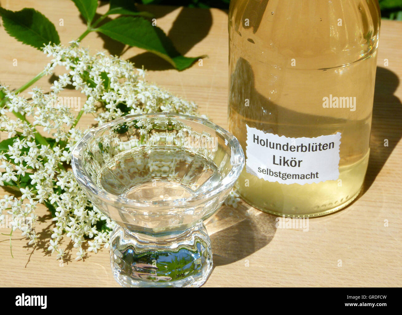 Elderflower Liqueur Handmade Stock Photo - Alamy