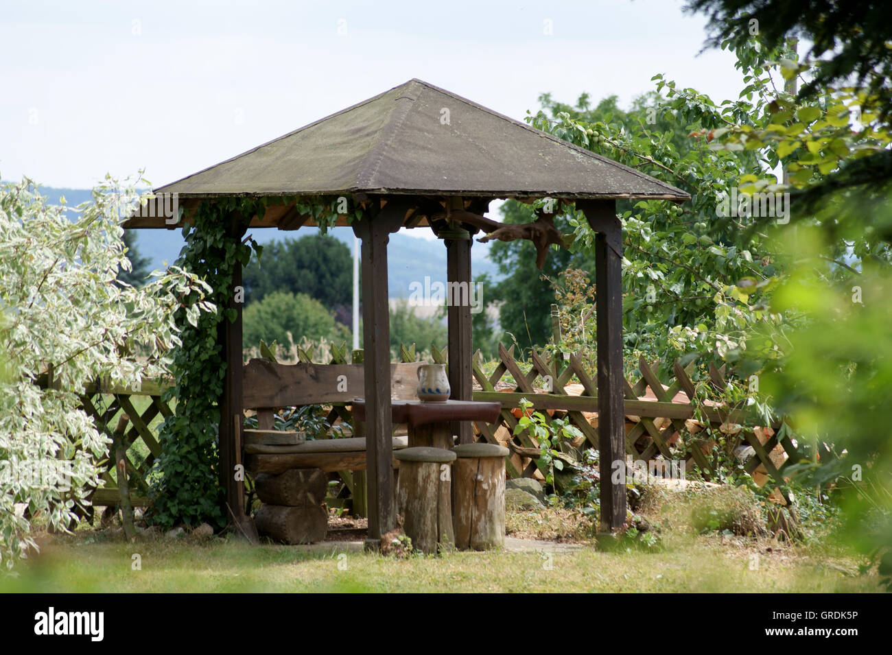Pavilion In Garden Stock Photo - Alamy