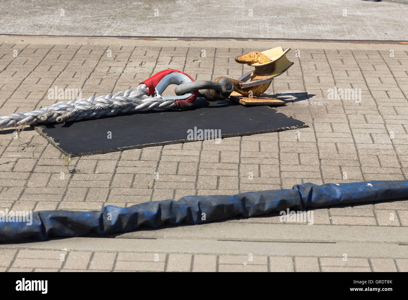 Hooks And Thick Rope For Mooring The Ferry To Denmark Stock Photo - Alamy