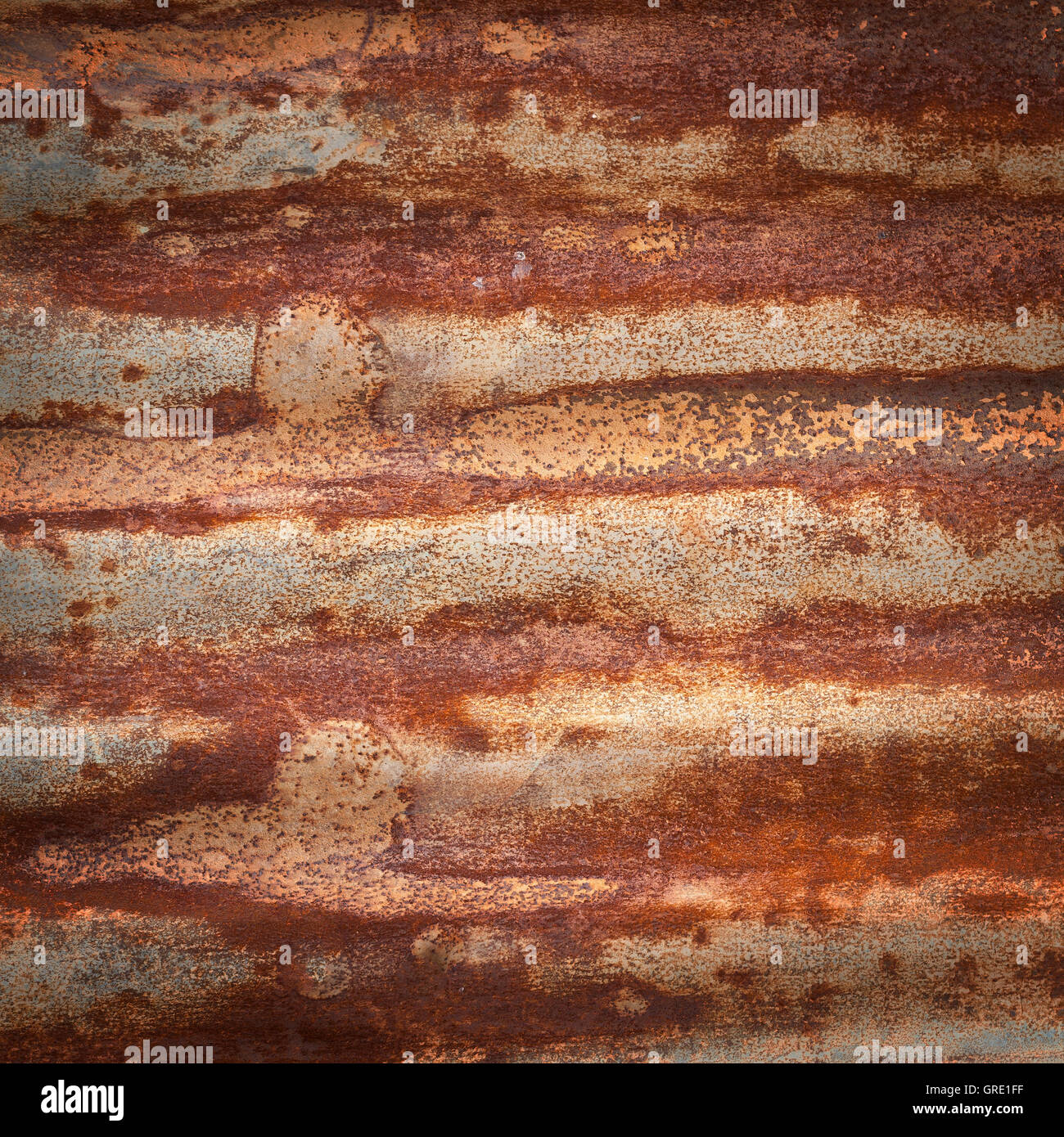 Rusty on zinc metal plate texture Stock Photo - Alamy